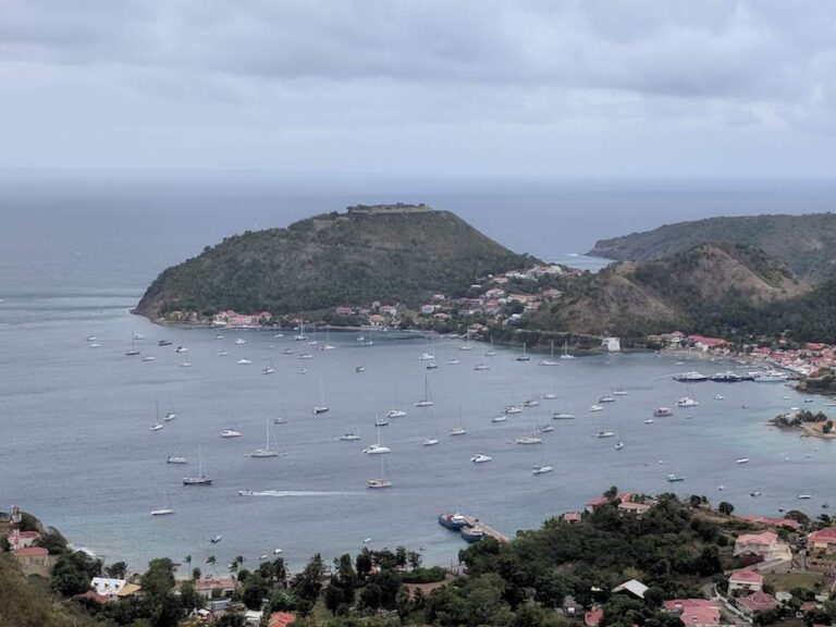 Visiter Terre-de-Haut aux Saintes en Guadeloupe - Nomad Turtles