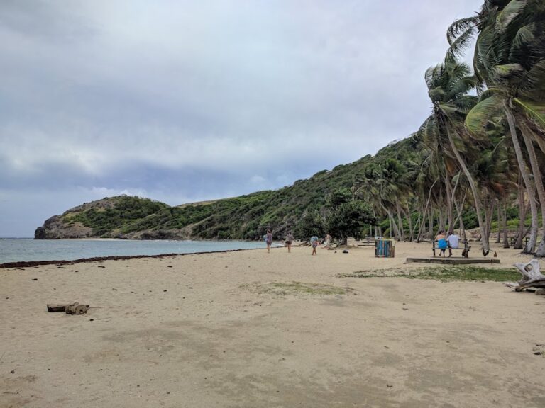 Visiter Terre-de-Haut aux Saintes en Guadeloupe - Nomad Turtles