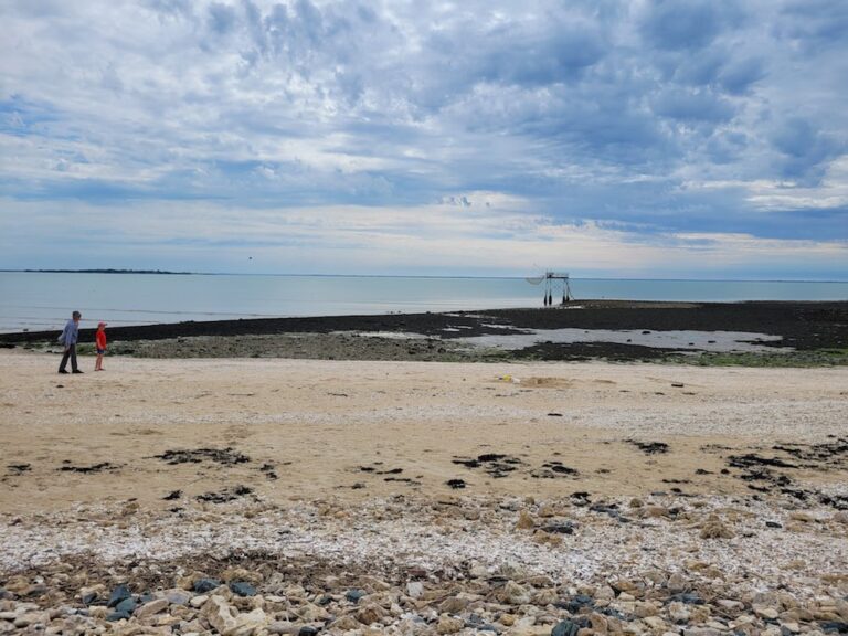 Que faire à Fouras-les-Bains ? Notre guide complet (plages, forts ...
